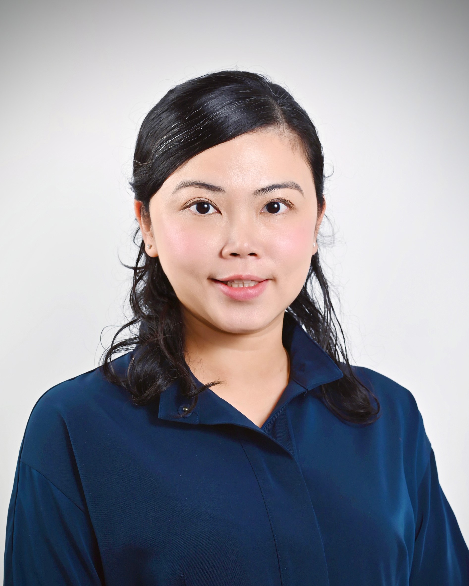 聖方濟各大學 - 麥潔雯女士